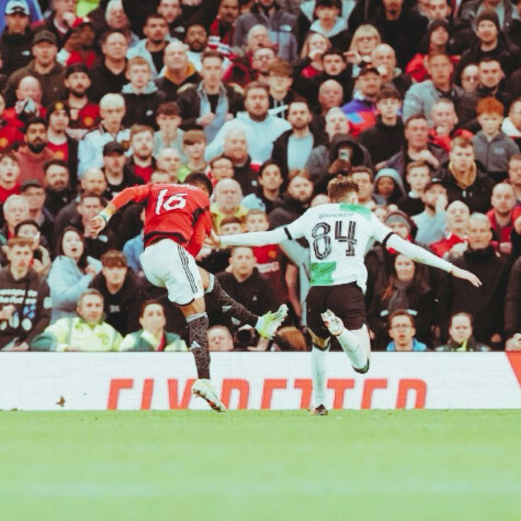 Kobbie Mainoo Backs Amad Diallo to ‘Break the Internet’ – United Beyond ...